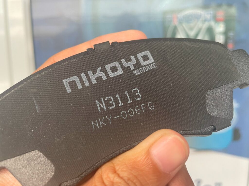 ผ้าเบรครถยนต์ "เกรด" บอกอะไรเรา? - ผ้าเบรคเซรามิค NIKOYO BRAKE